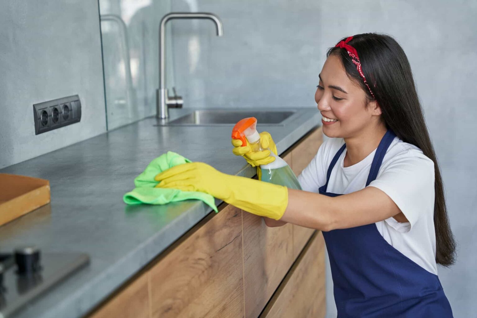 Auzi Facility Management-cleaning company in Queanbeyan, NSW